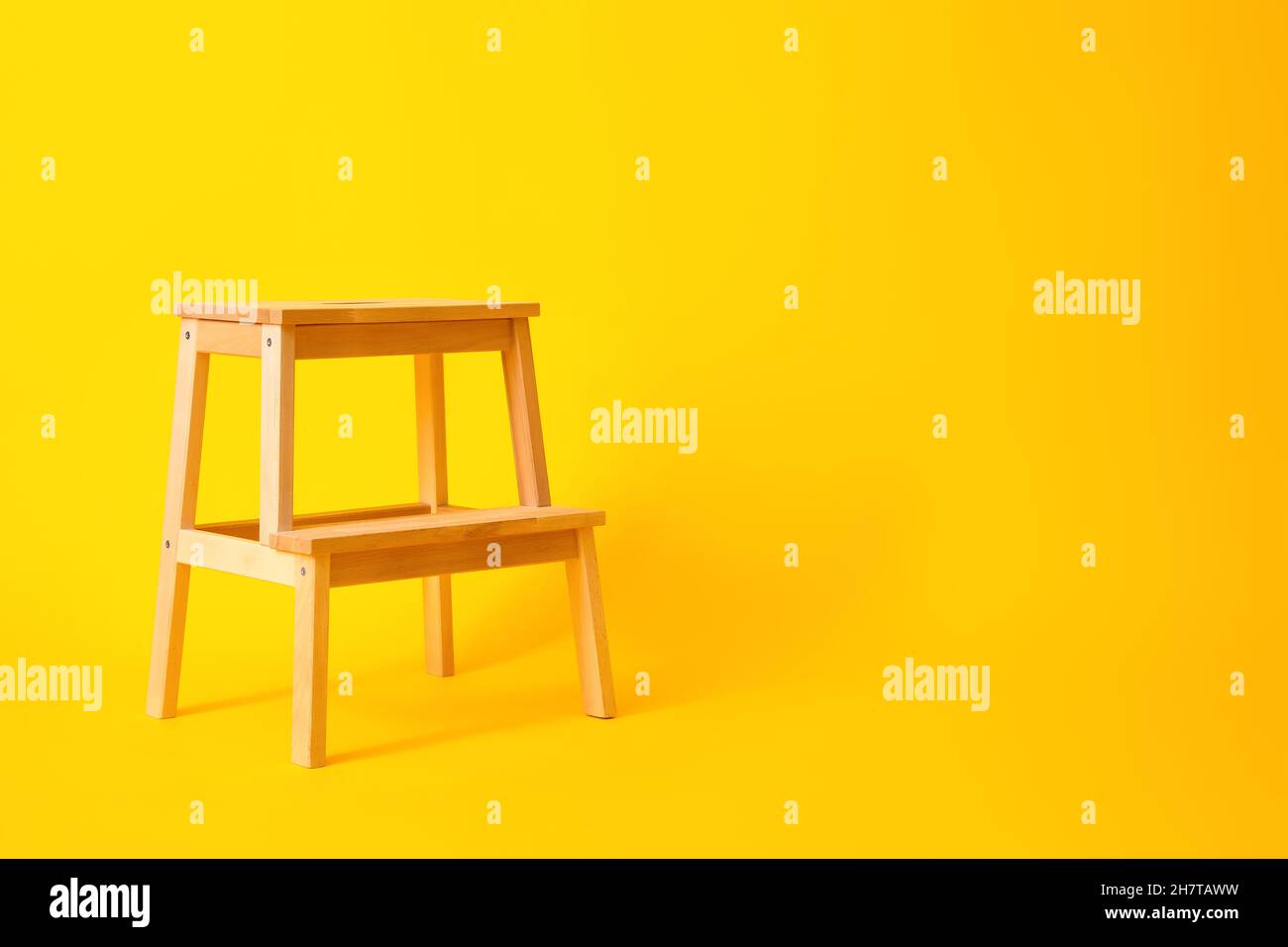 Small step stool hi-res stock photography and images - Alamy