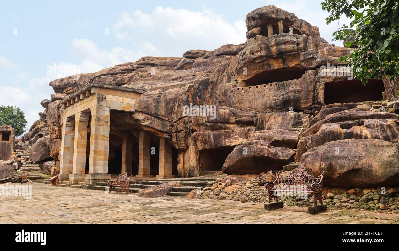 Cave 14 : Hathi Gumpha Udaygiri Caves, Orissa, India. Natural Cave ...