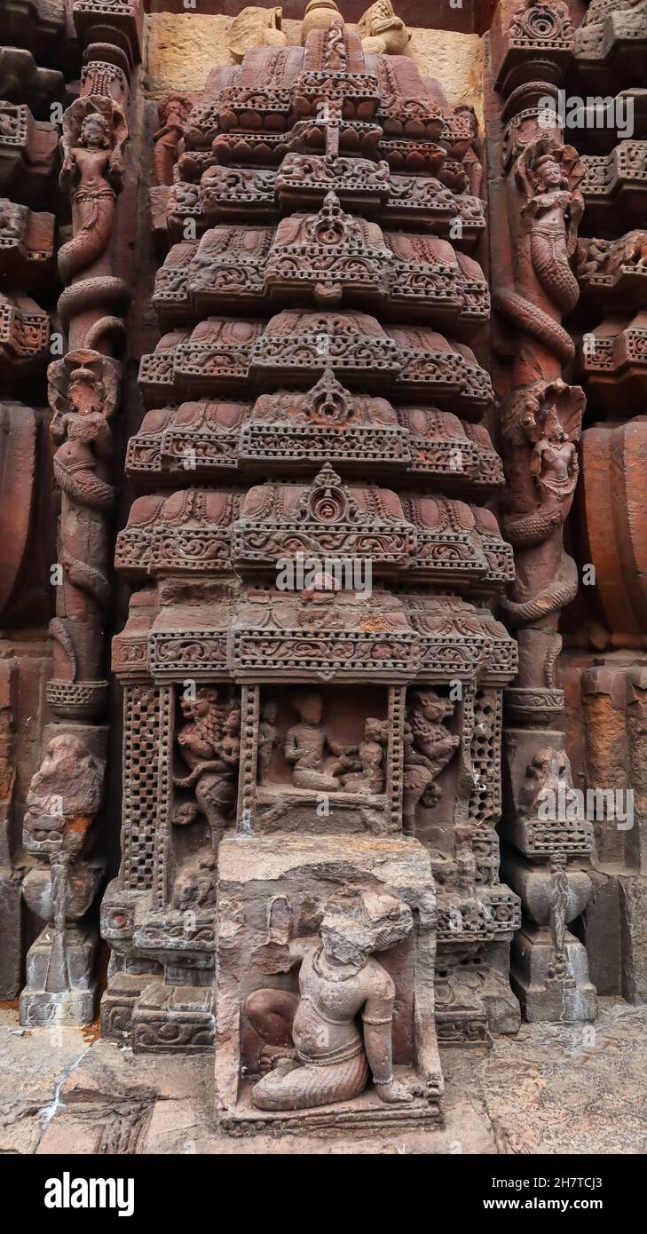 Stone carvings on the Vimana of Rajarani Temple. 11th century Odisha ...