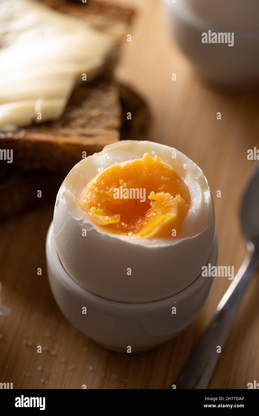 Egg yolk and butter hi-res stock photography and images - Alamy