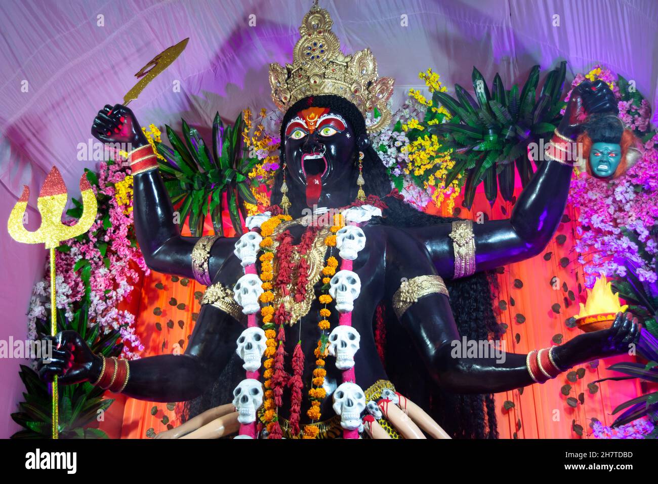 Hindu goddess kali idol hi-res stock photography and images - Alamy