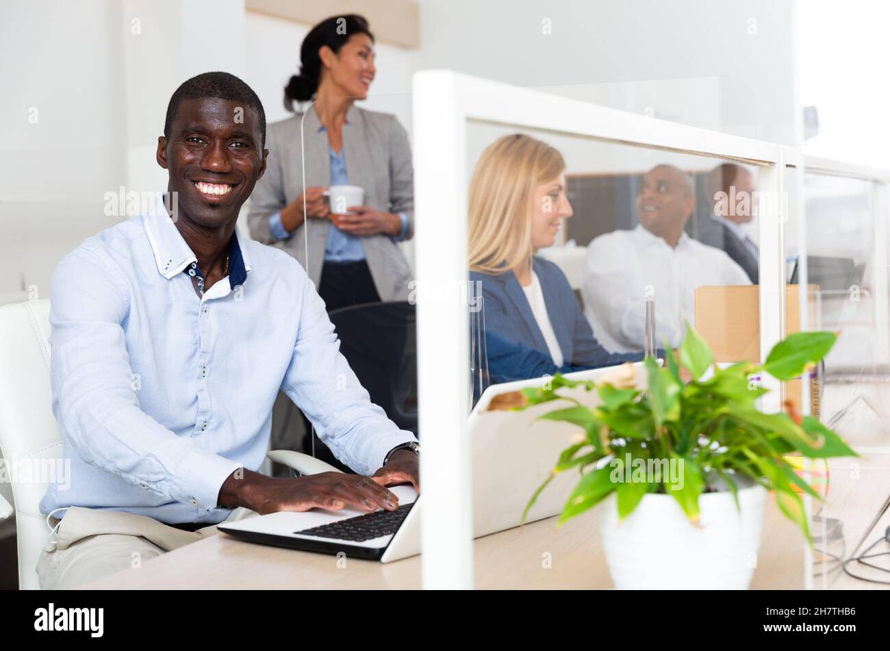 Productive class hi-res stock photography and images - Alamy