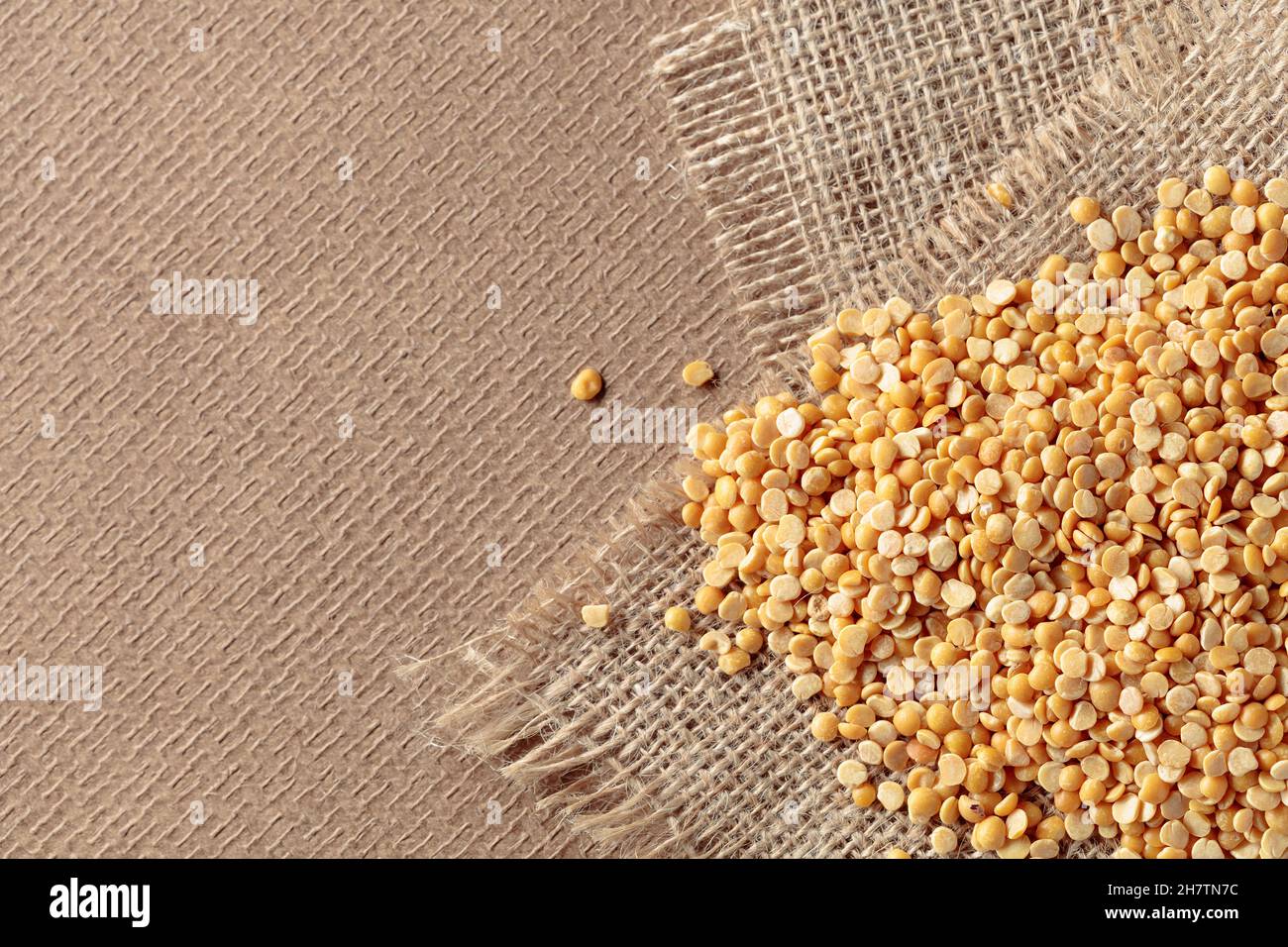 Raw uncooked lentils (lens culinaris). Top view with copy space Stock ...