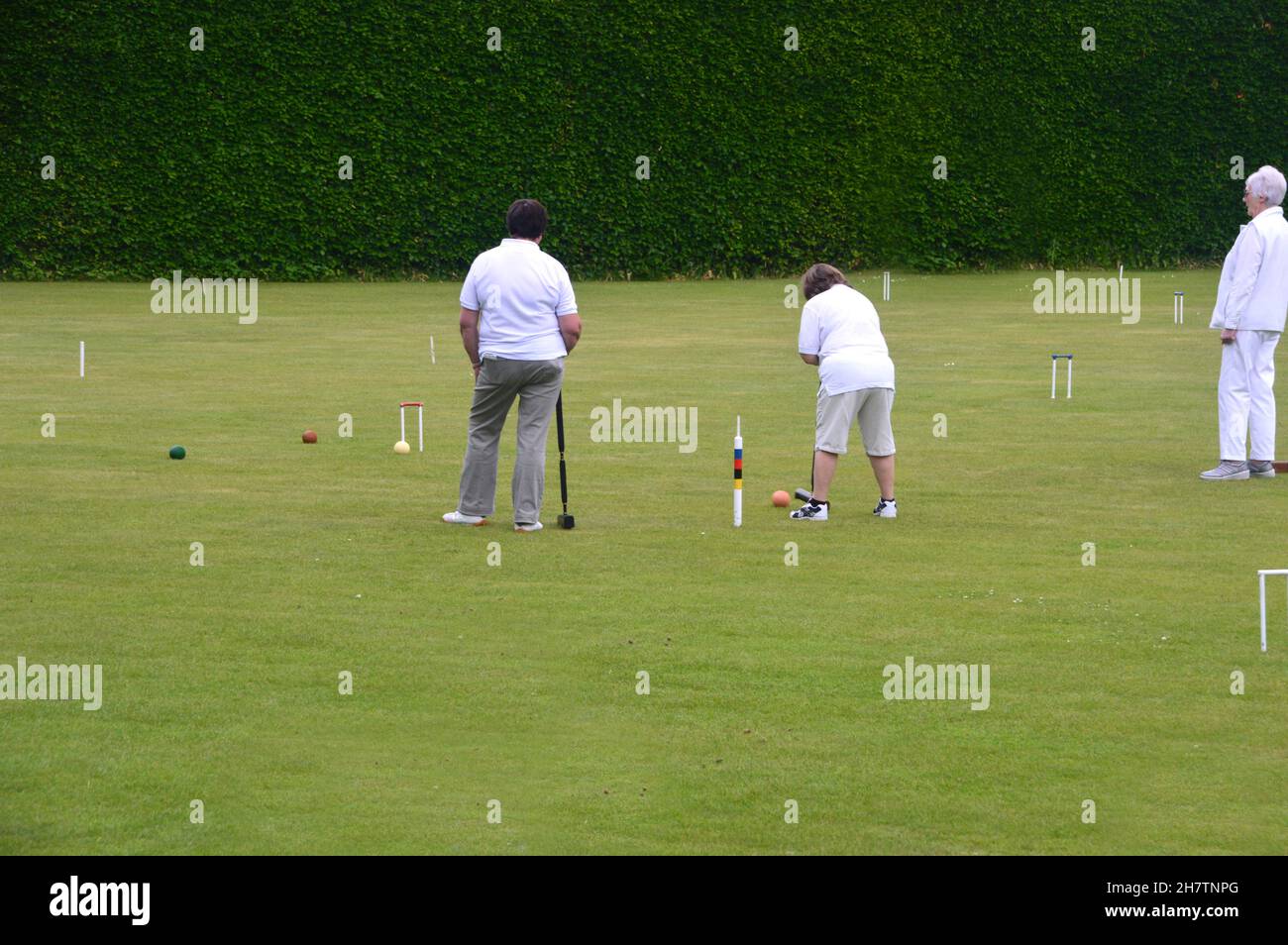 Croquet mallet hoop balls hi-res stock photography and images - Alamy
