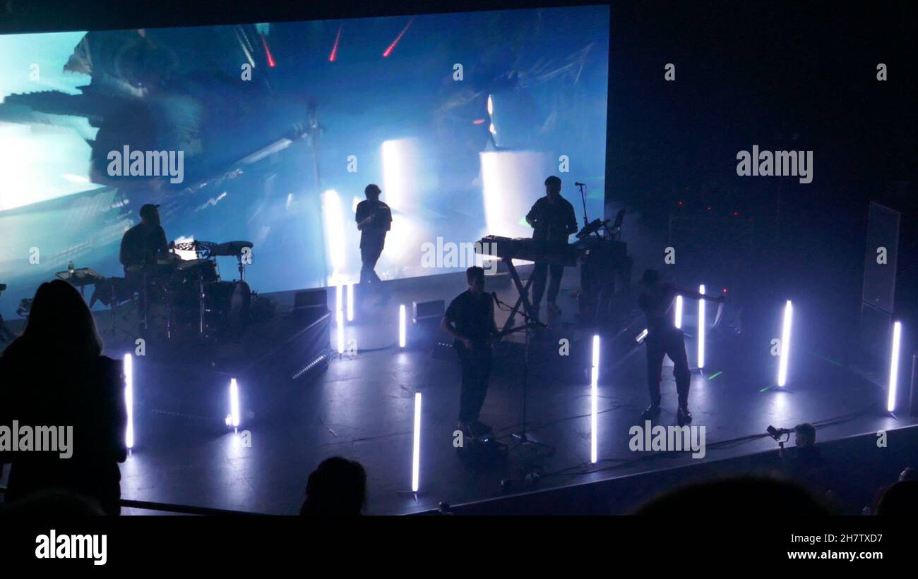 Los Angeles, California, USA 19th November 2021 Two Feet In Concert at ...