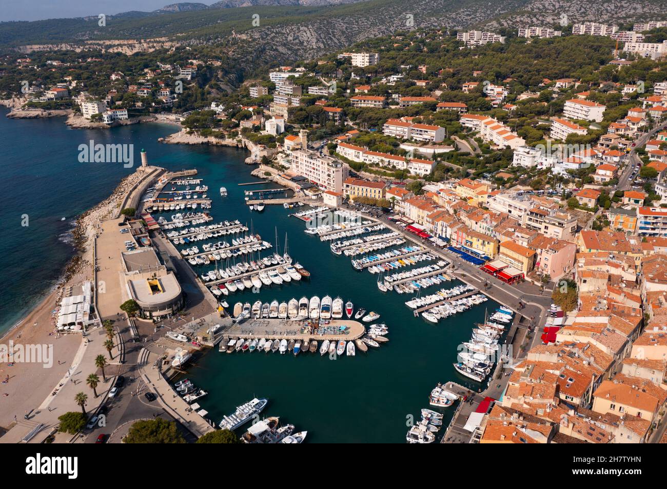 Cassis drone hi-res stock photography and images - Alamy