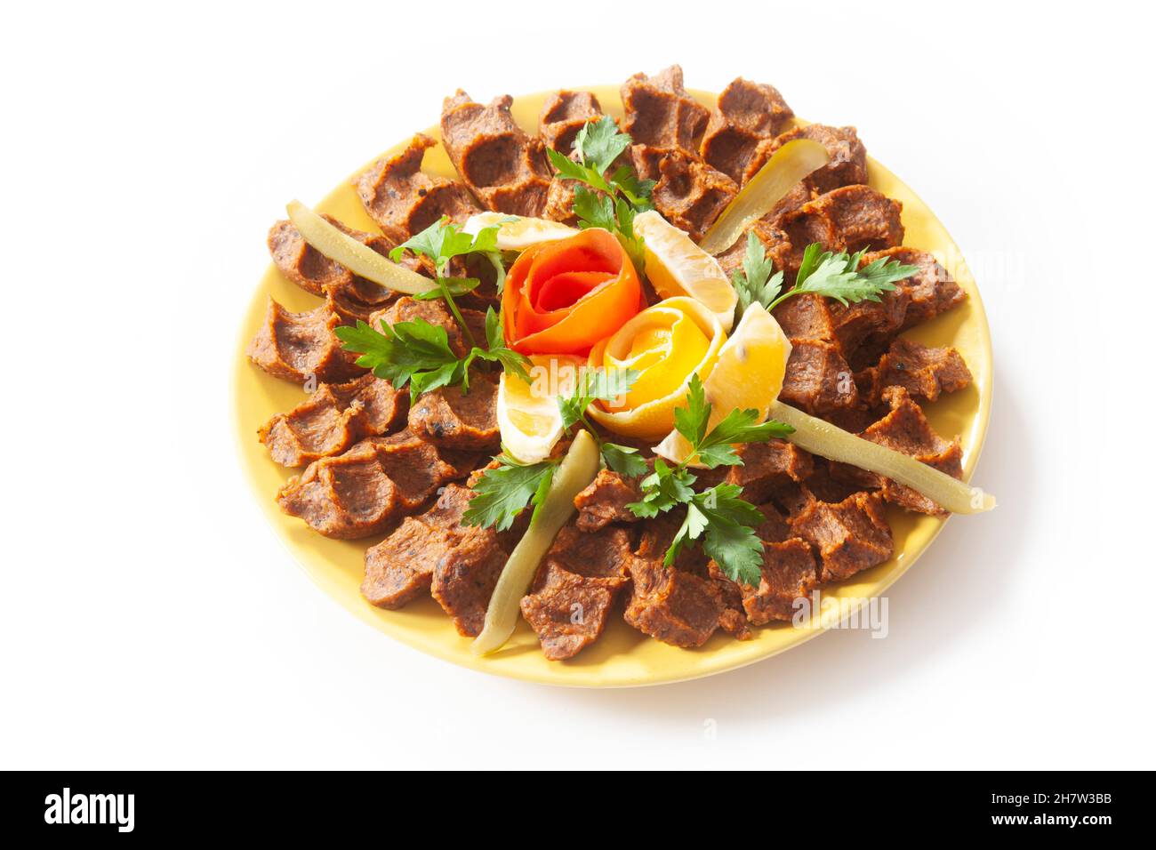 Traditional delicious Turkish food; Cig kofte Stock Photo - Alamy