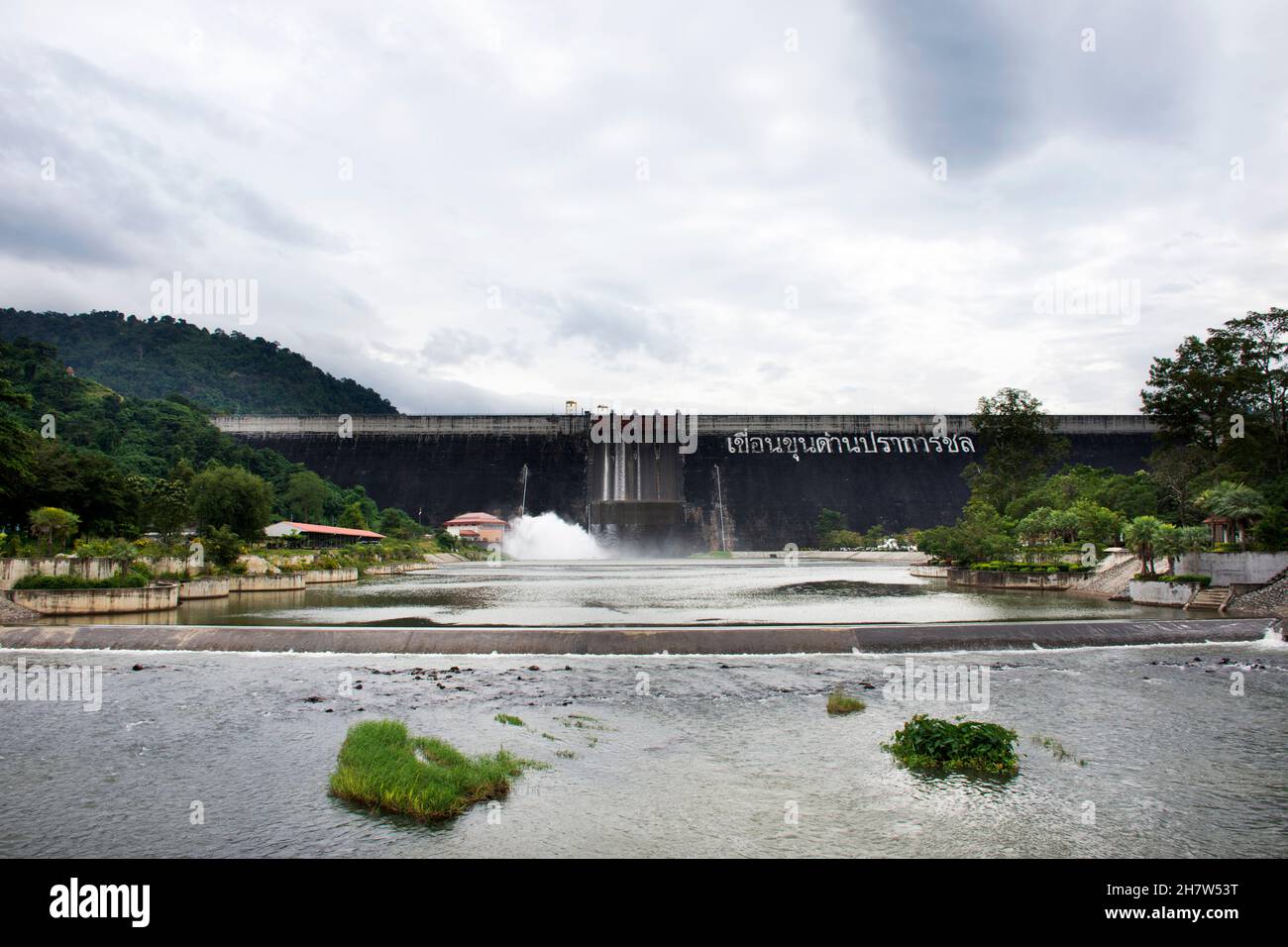 Khun Dan Prakan Chon Dam or Khlong Tha-Dan Barrage Dam while draining ...