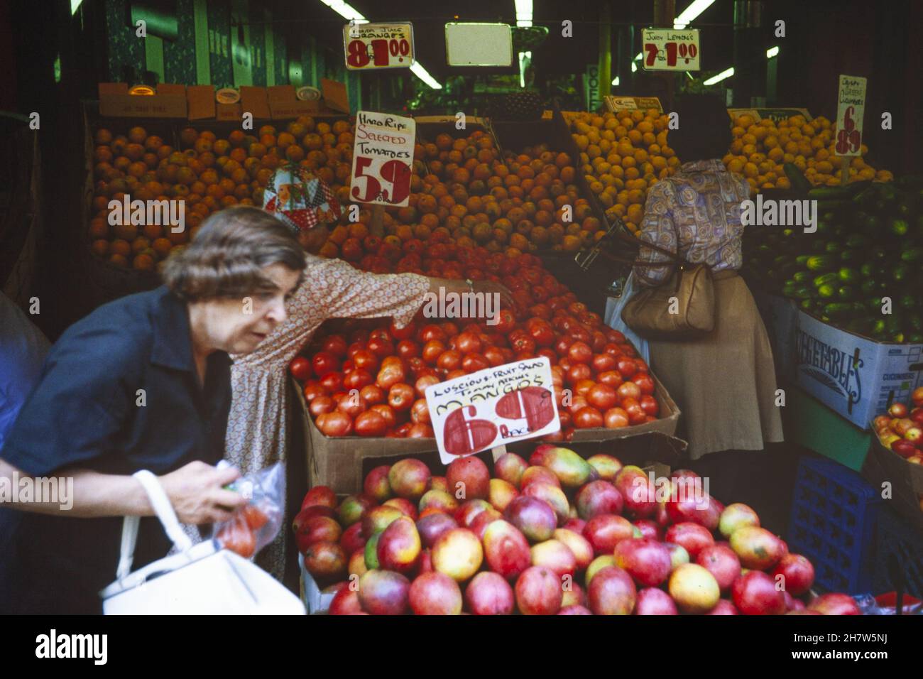 Vintage grocery stores hi-res stock photography and images - Alamy