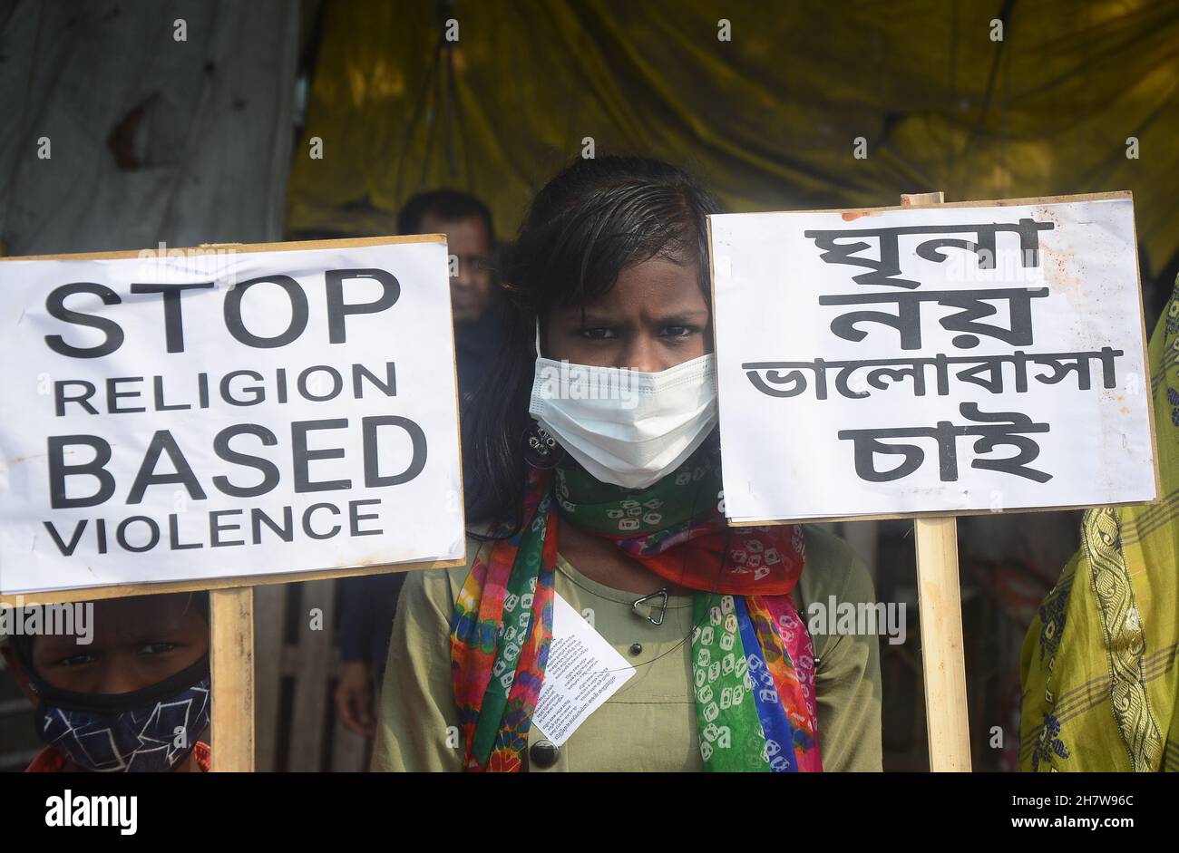 Kolkata, India. 25th Nov, 2021. People gather to protest against farmer ...