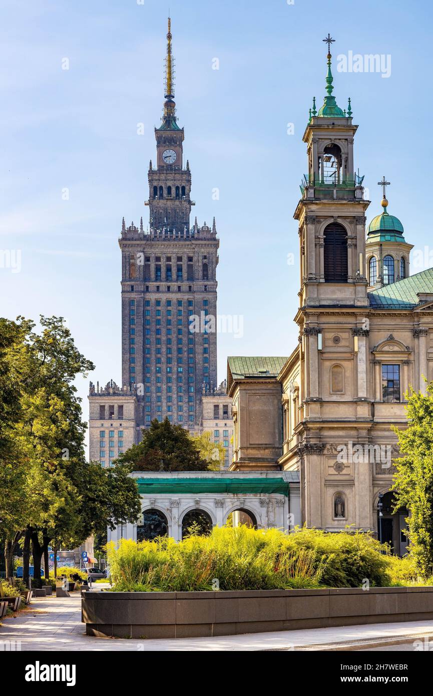 Warsaw, Mazovia / Poland - 2020/08/09: Panoramic view of downtown ...