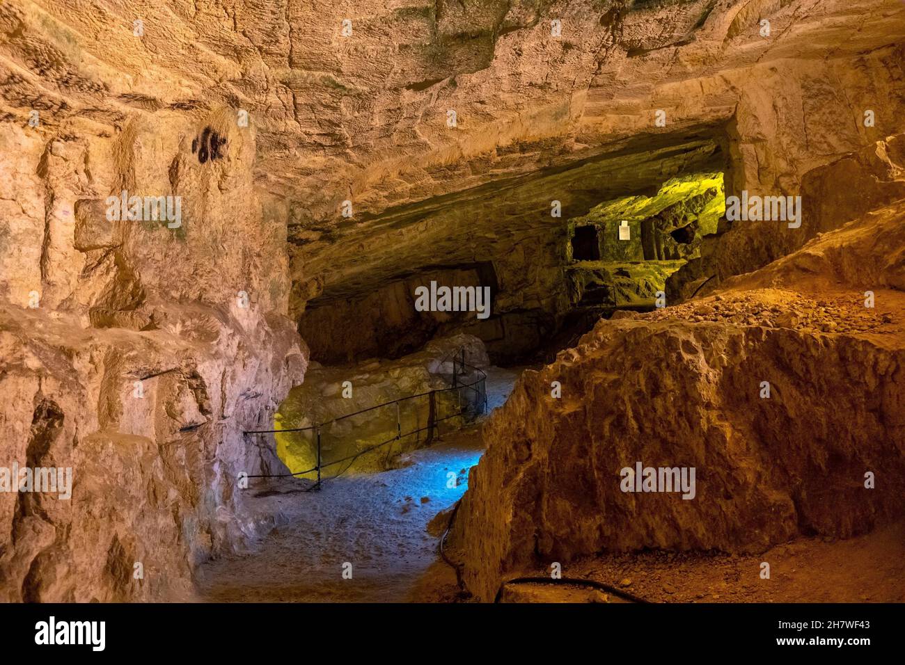 Meleke limestone hi-res stock photography and images - Alamy