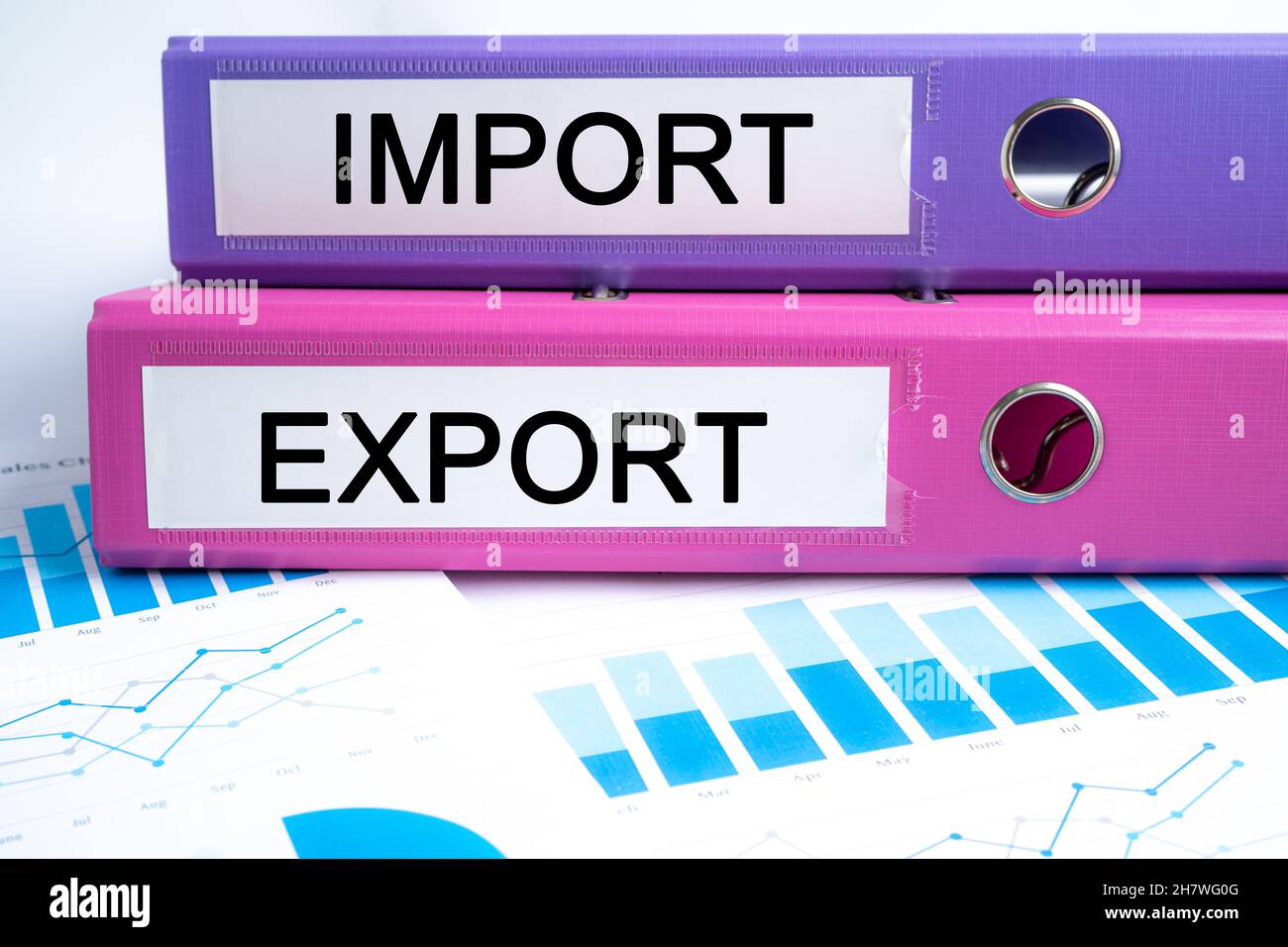 Import export binder data hi-res stock photography and images - Alamy