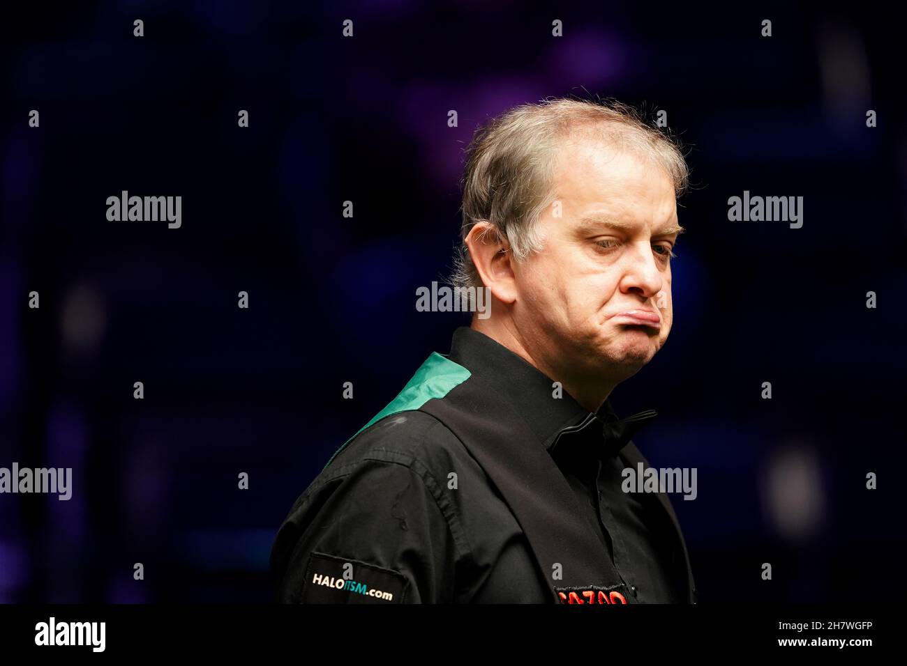 Barry Pinches in action during day three of the Cazoo UK Championship ...