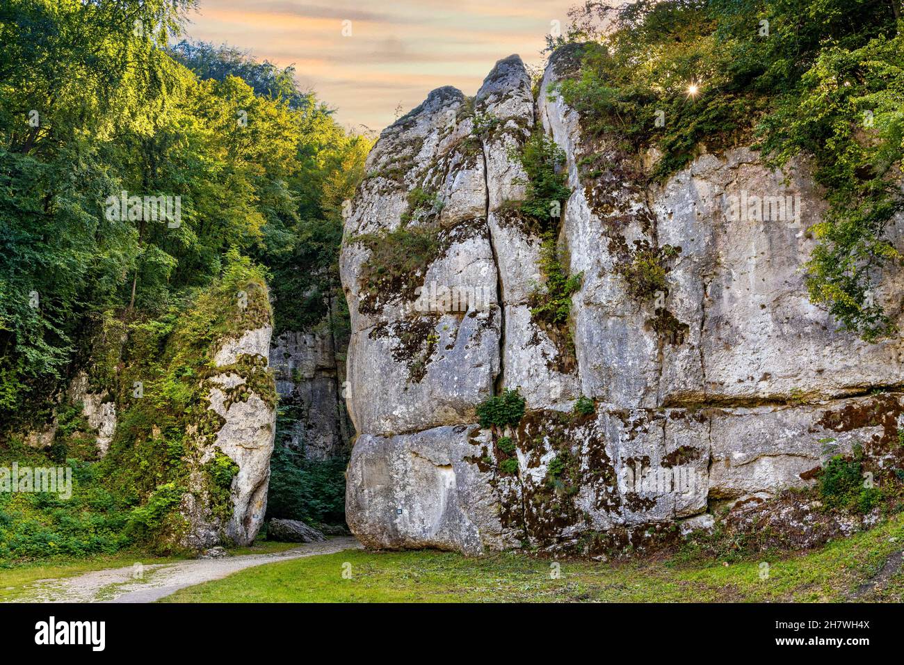 Cracow Gate - Brama Krakowska - Jurassic limestone rock gate formation ...
