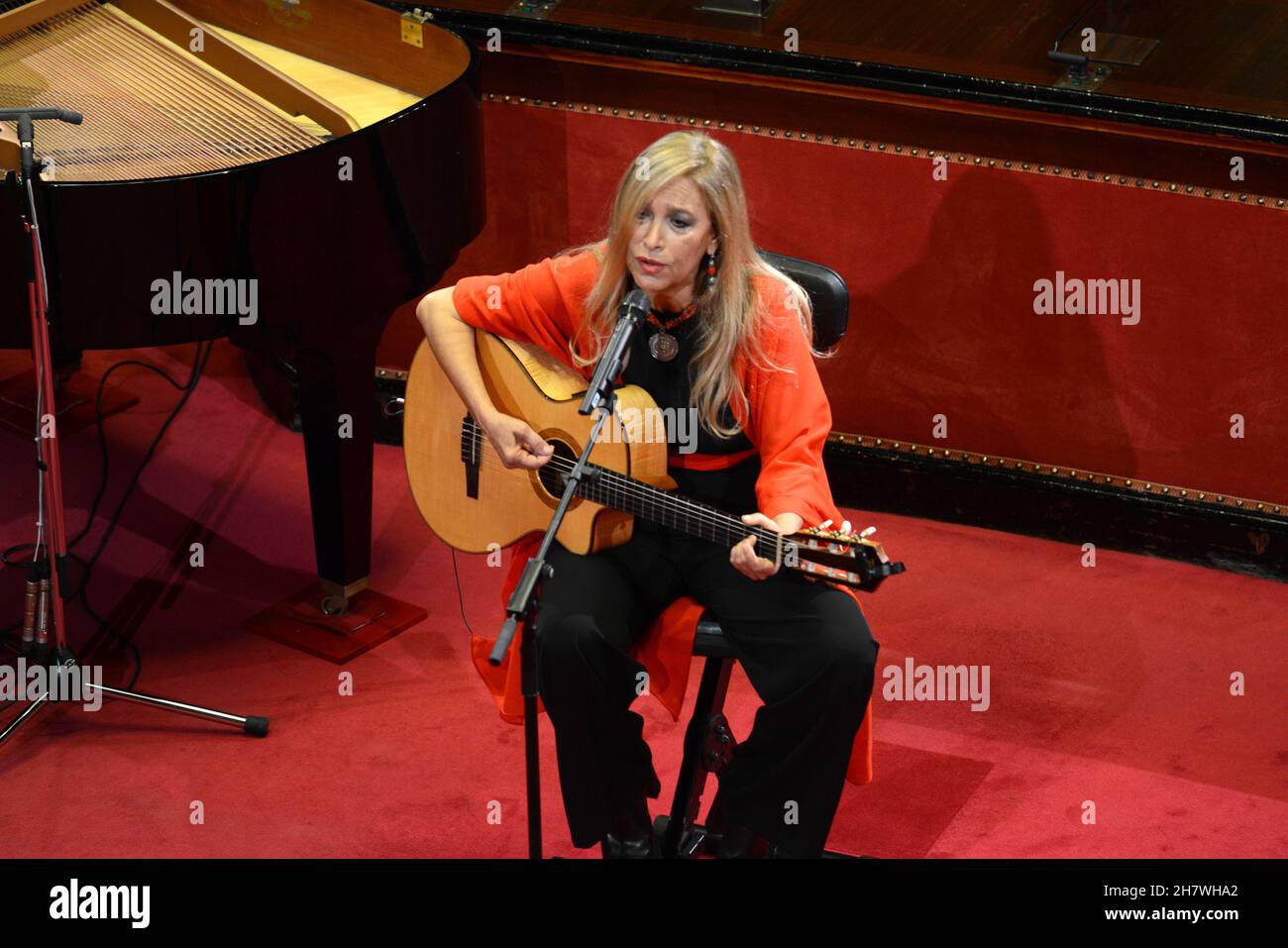 Michele singer hi-res stock photography and images - Alamy