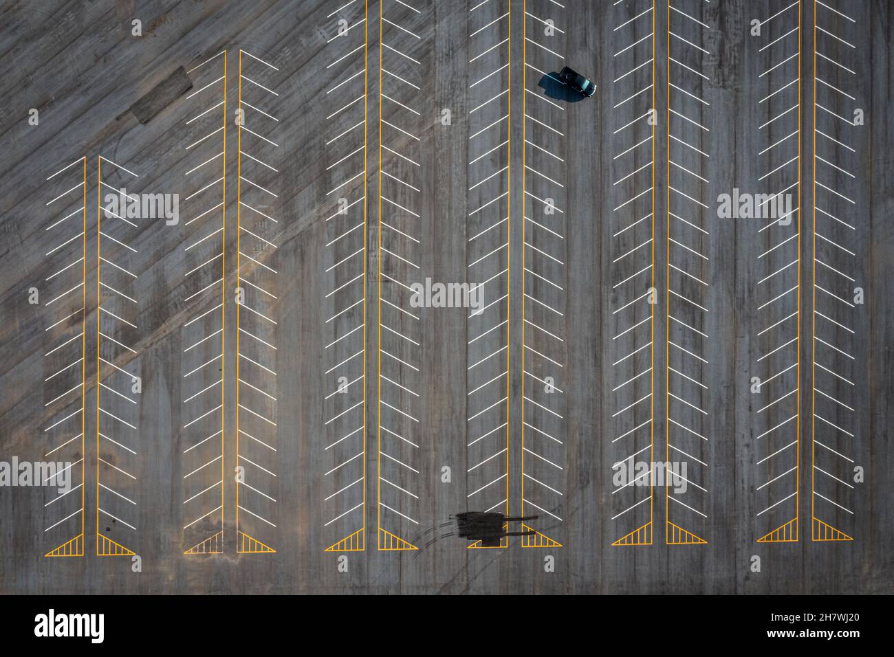 Aerial view of an empty parking lot Stock Photo - Alamy