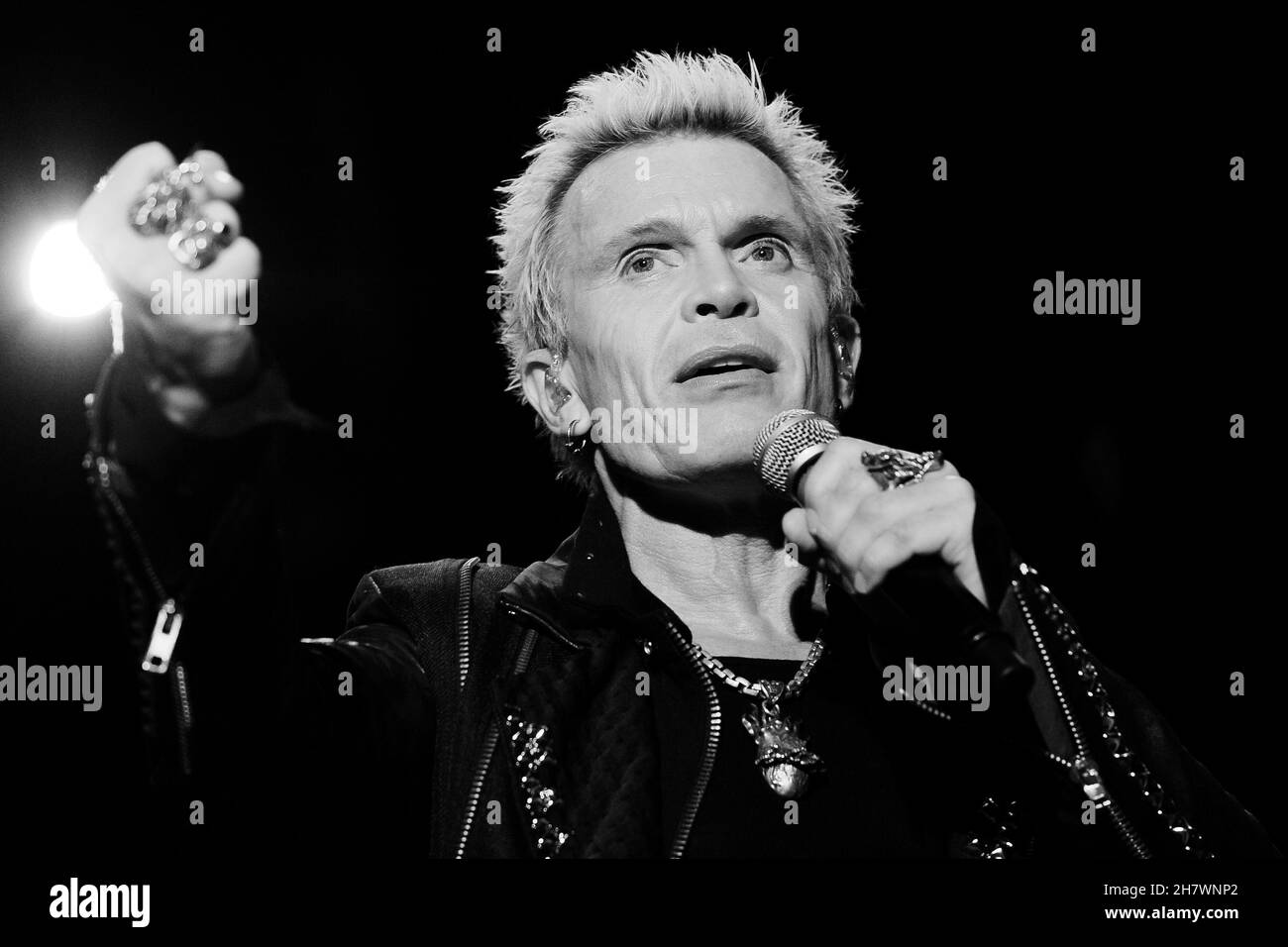 British singer billy idol Black and White Stock Photos & Images - Alamy