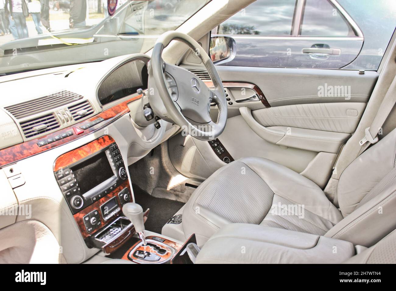 Kiev, Ukraine - June 2, 2012: Mercedes-Benz S55 AMG (W220). Car ...
