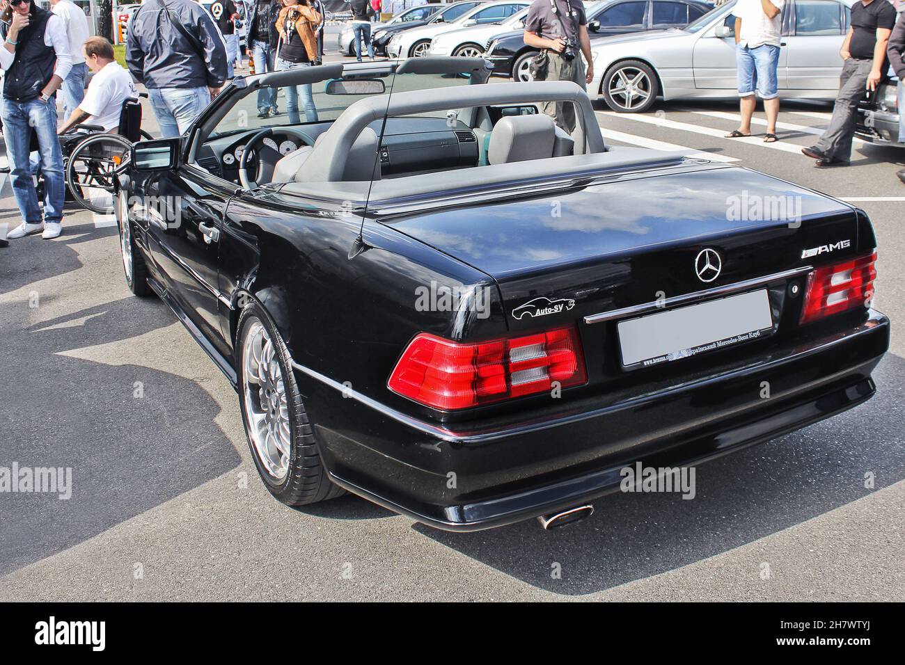 Mercedes benz sl500 amg hi-res stock photography and images - Alamy