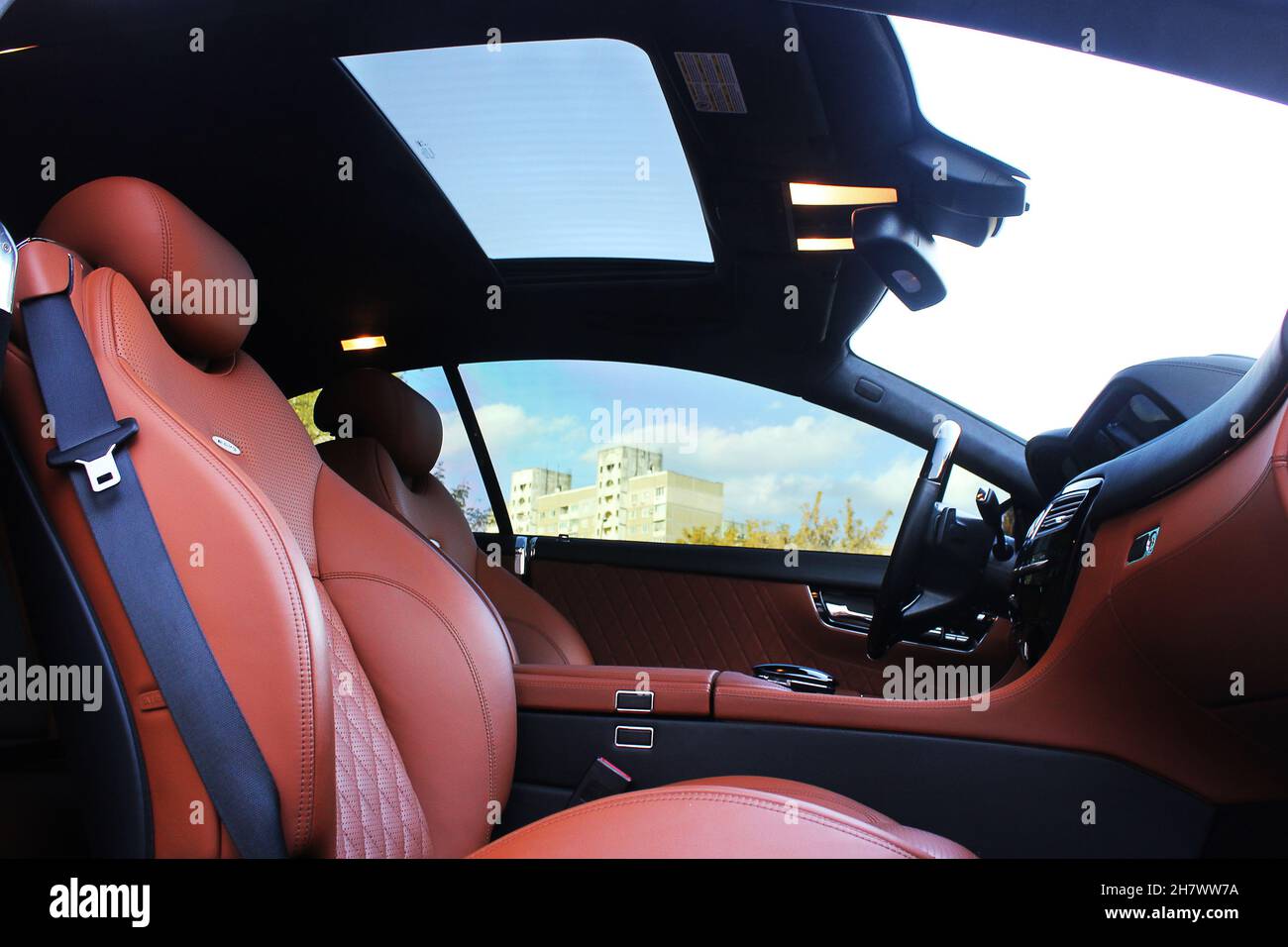 Mercedes benz cl65 amg hi-res stock photography and images - Alamy