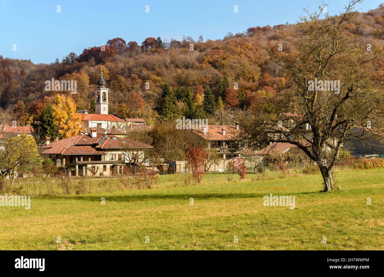 Rural scenery at autumn season of little Italian village Brinzio ...