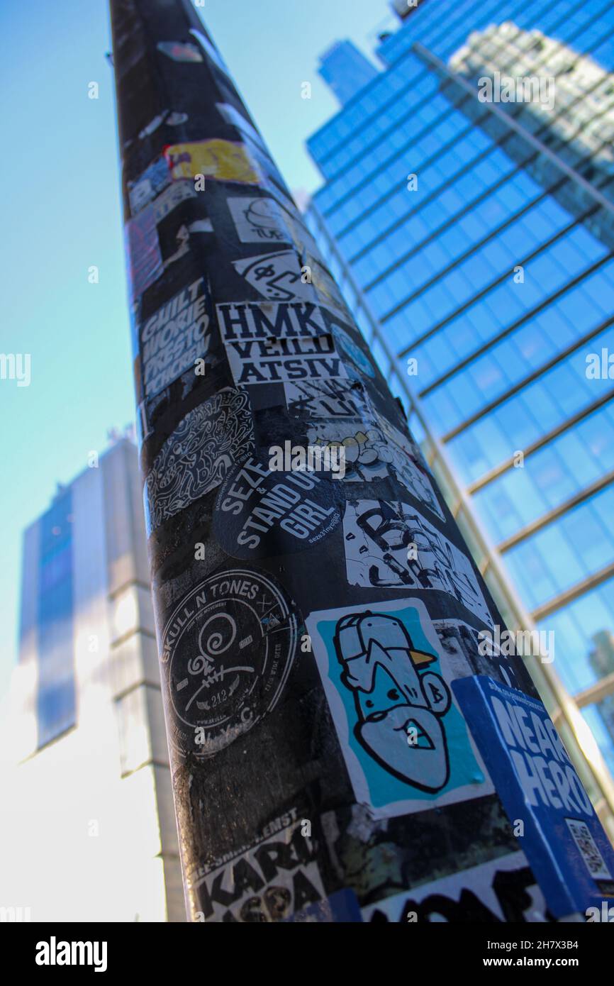 Nyc pole hi-res stock photography and images - Alamy
