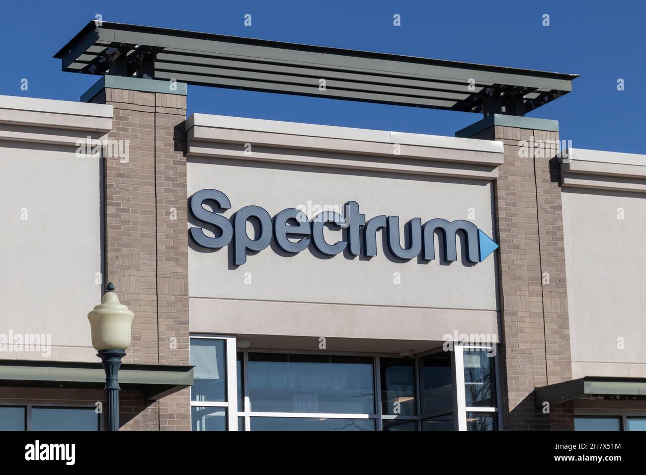 Charter communications hi-res stock photography and images - Alamy