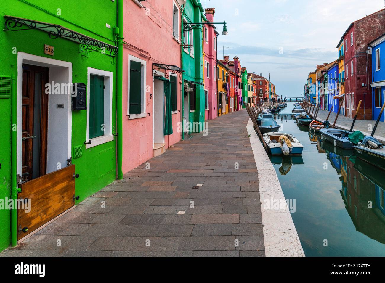 The magical colors of Burano and the Venice lagoon Stock Photo - Alamy