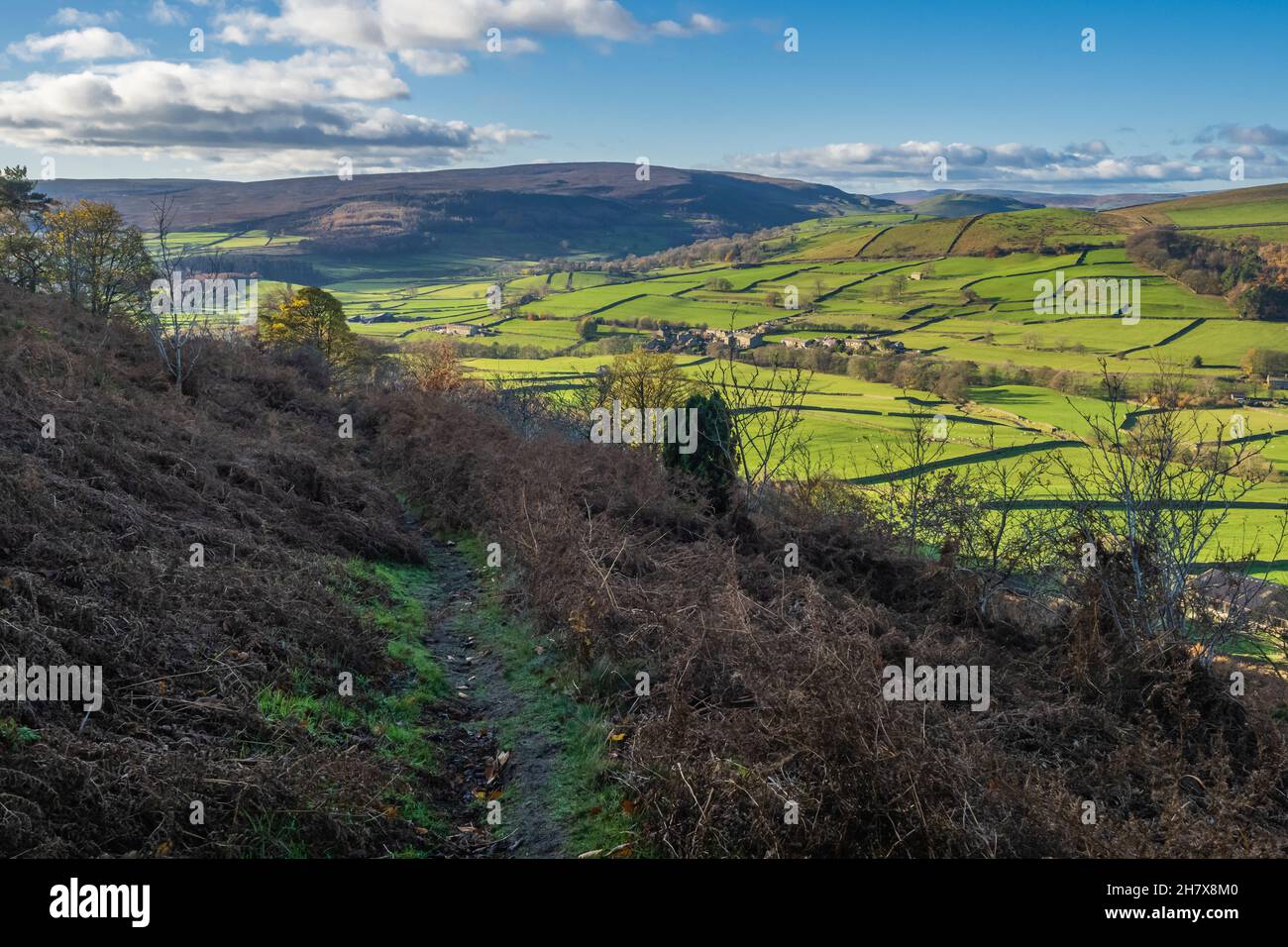 Descending from the vsummit of Simon Seat in wharfedale in the ...