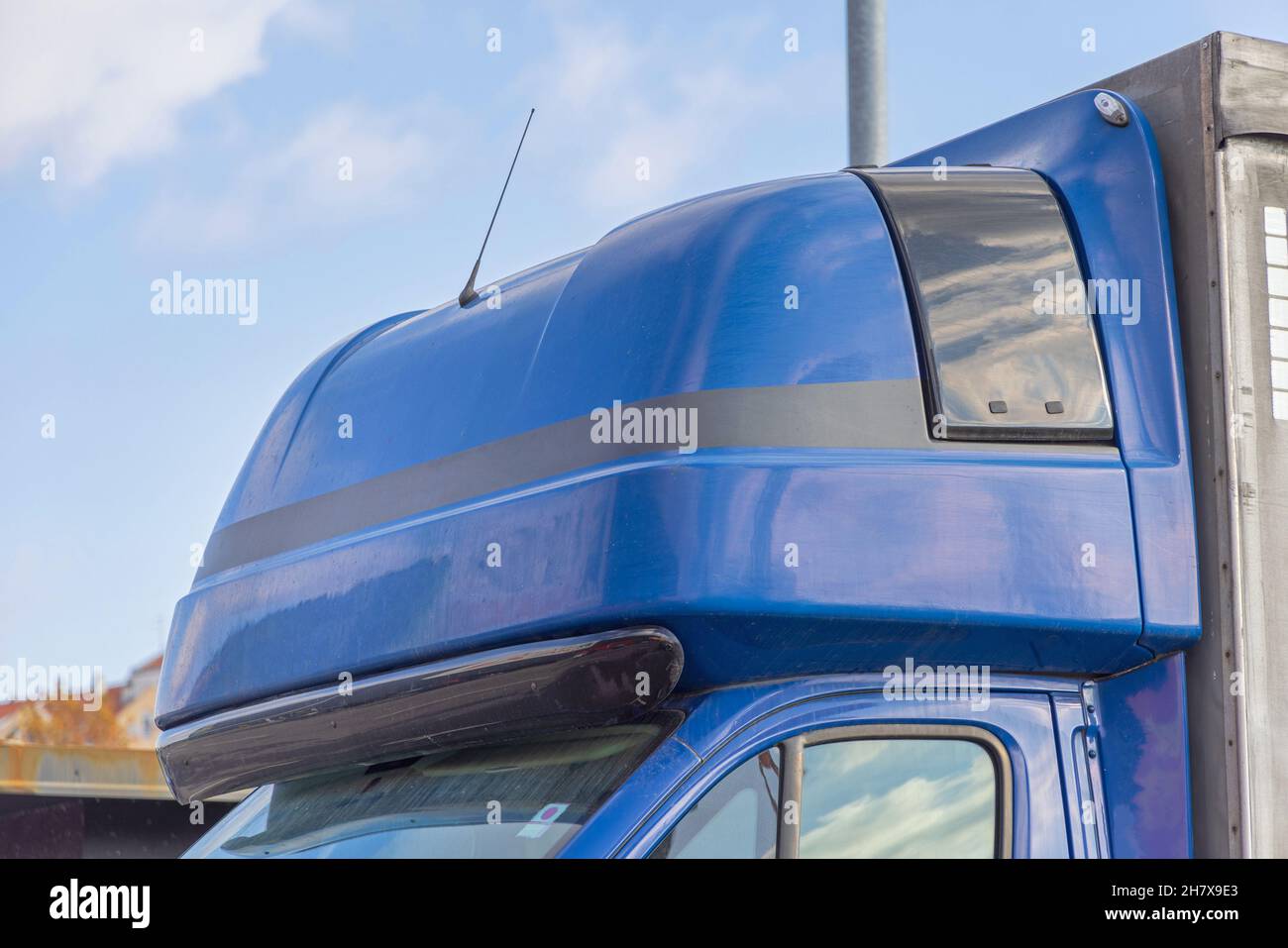 Integrated Sleeping Cabin Pod at Top of Cargo Van Stock Photo - Alamy