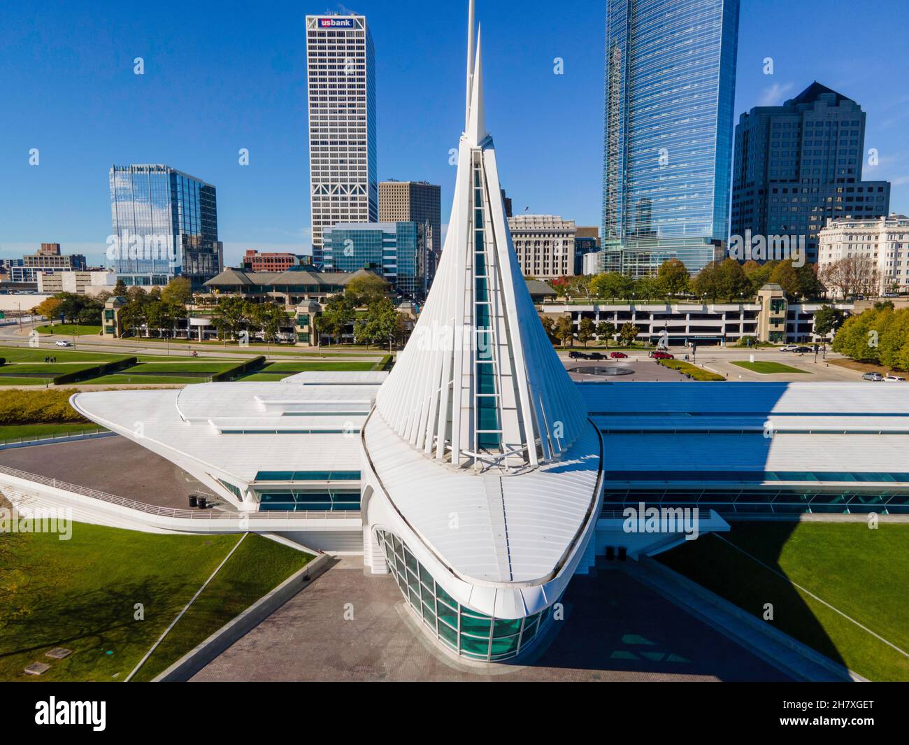 Aerial view of Milwaukee Art Museum; Milwaukee, Wisconsin, USA Stock ...