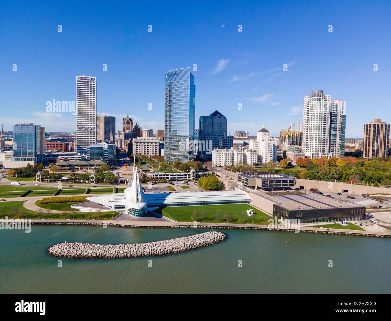 Aerial view of Milwaukee Art Museum; Milwaukee, Wisconsin, USA Stock ...