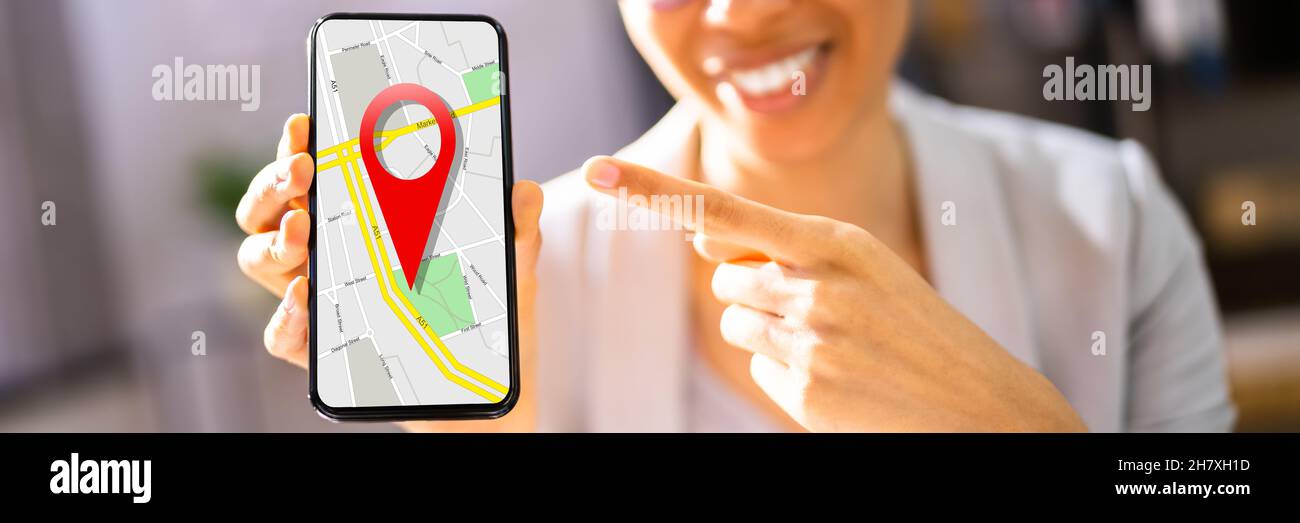 Map on mobile hi-res stock photography and images - Alamy