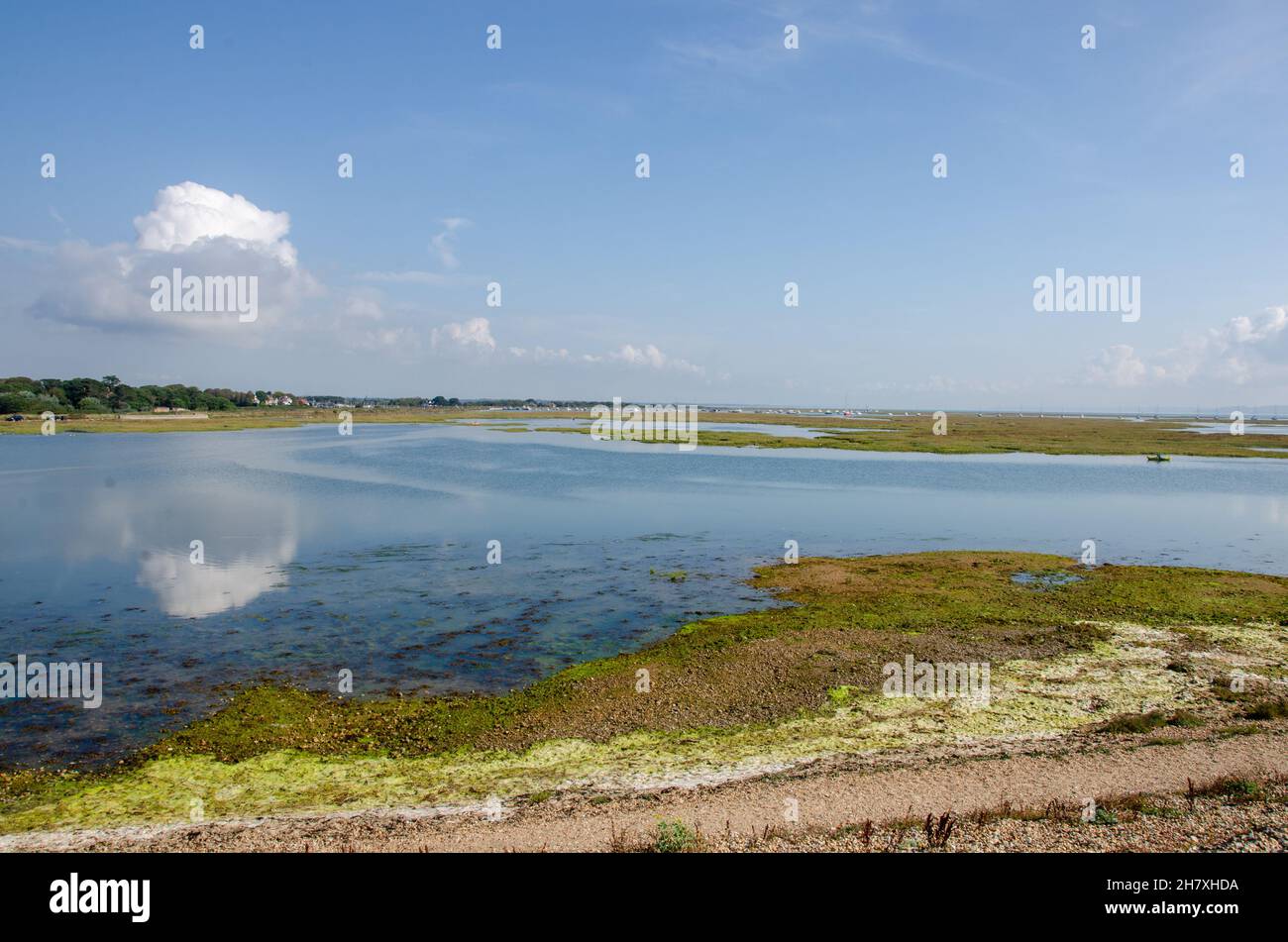 Keyhaven and Pennington marshes behind Hurst Spit shingle bank Keyhaven ...