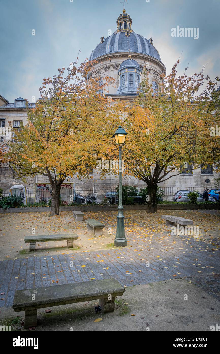 Paris, France - 10 16 2021: Mazarine street. View of square Gabriel ...