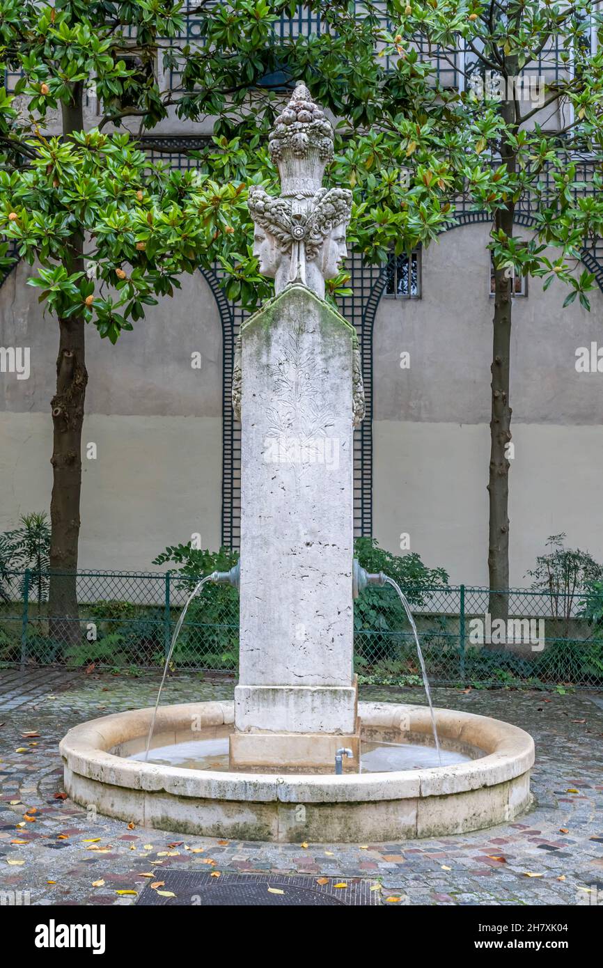 Paris, France - 10 16 2021: Mazarine street. Symmetrical view of a ...