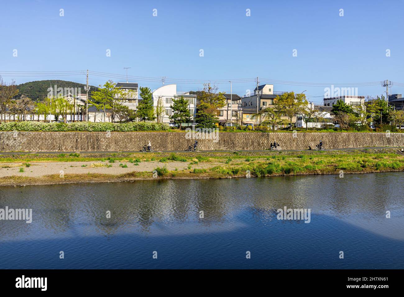 Cityscape kyoto kamo river hi-res stock photography and images - Alamy