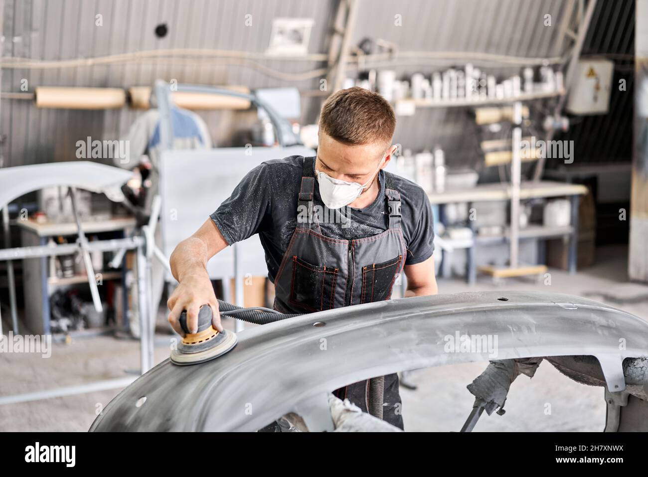 Repairing car section after accident hi-res stock photography and ...