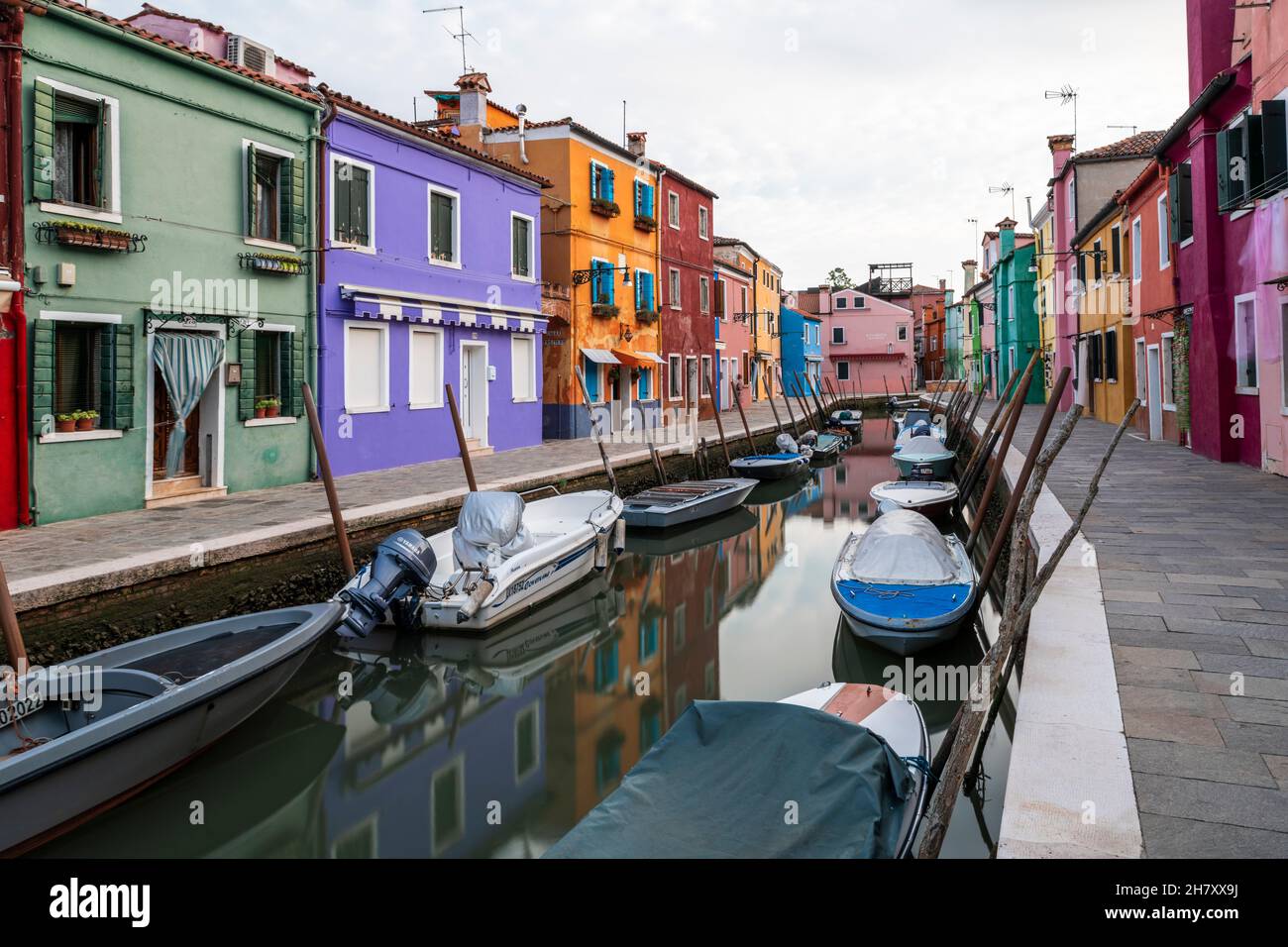 The magical colors of Burano and the Venice lagoon Stock Photo - Alamy