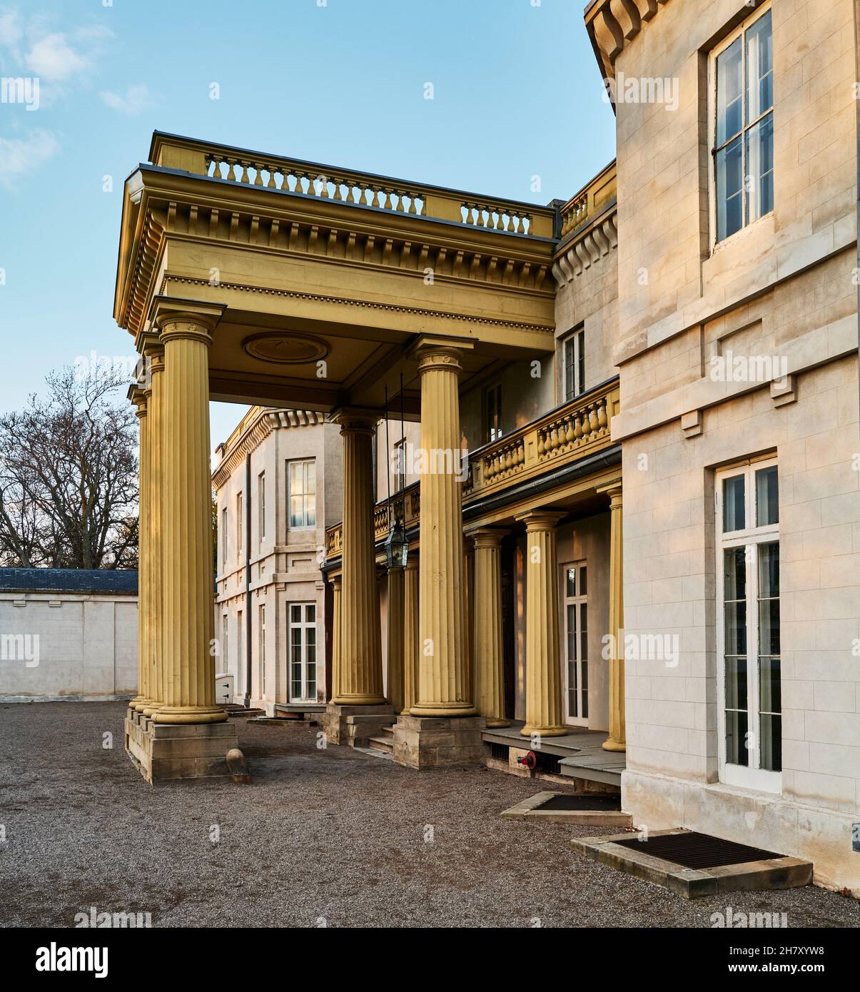 Dundurn Castle. Once home to Sir Allan Napier MacNab, railway magnate ...