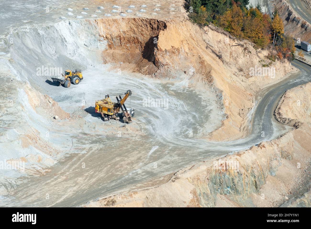 Copper mine operation hi-res stock photography and images - Alamy