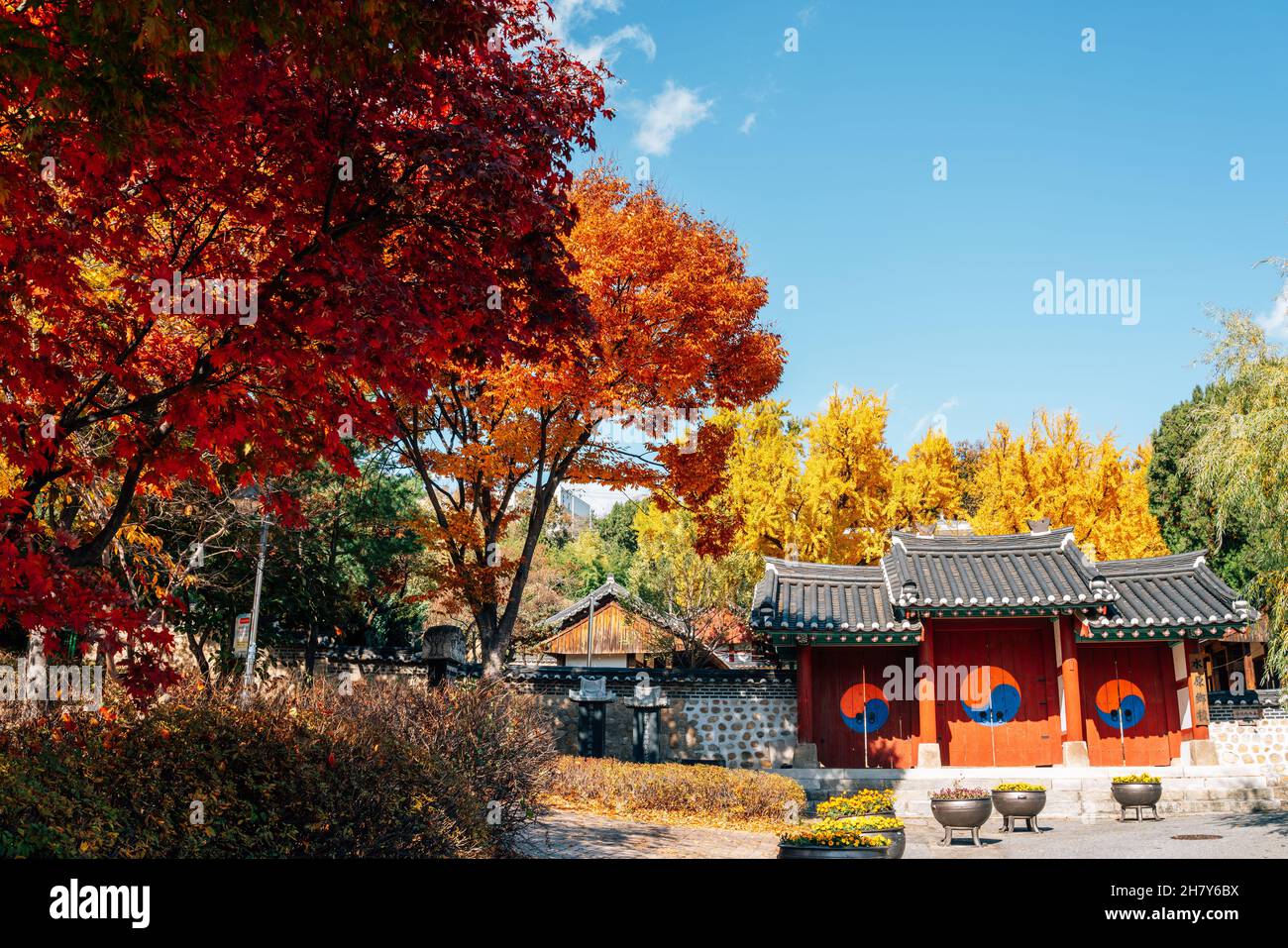 Autumn of Suwon Hyanggyo. school to teach local students in the Joseon ...