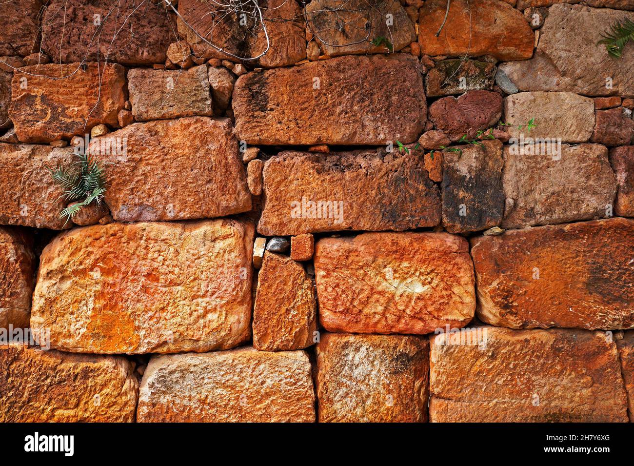 Red stone wall outdoor hi-res stock photography and images - Alamy