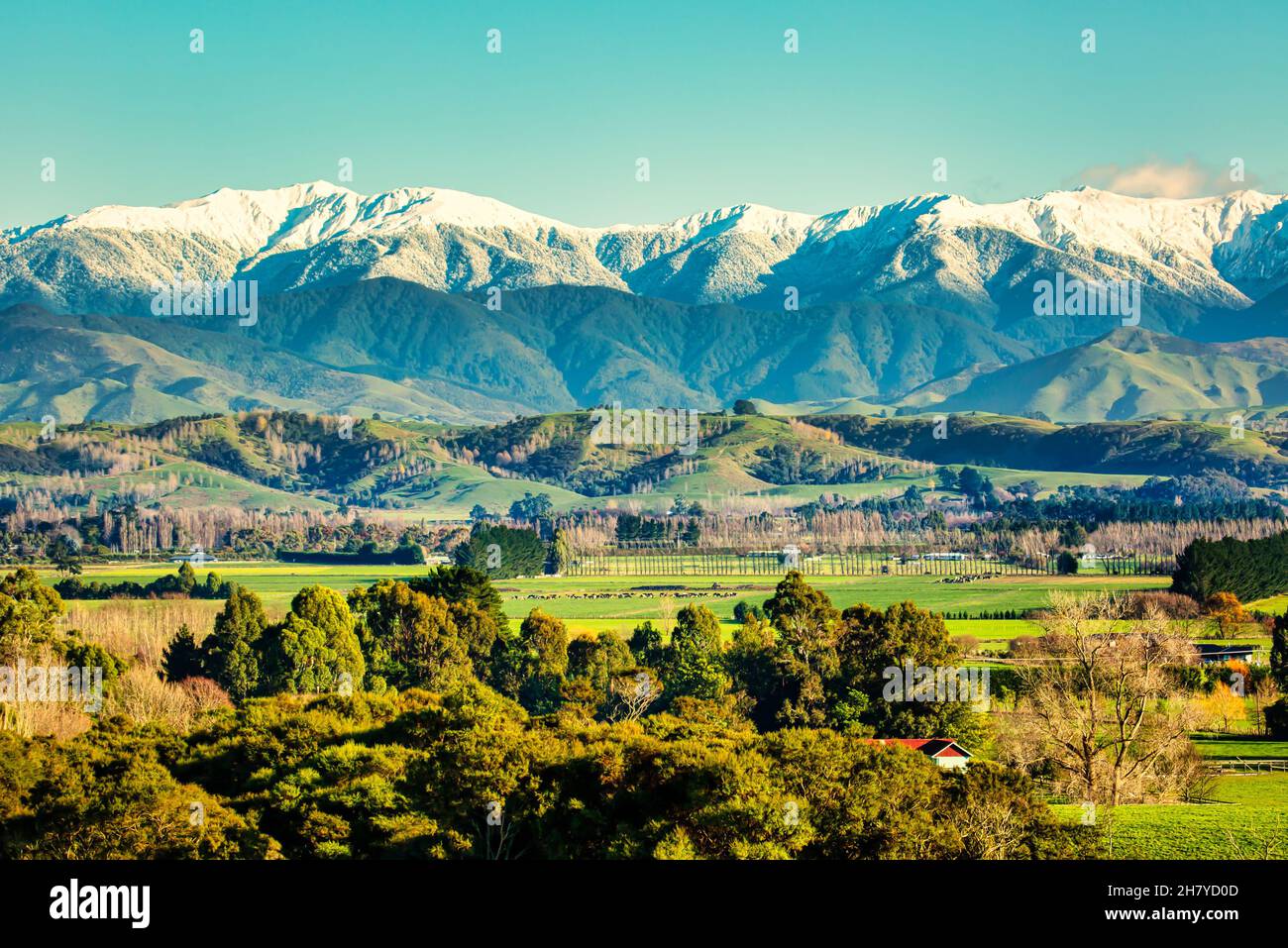 The snow capped Tararua Ranges bordering the beautiful underrated ...