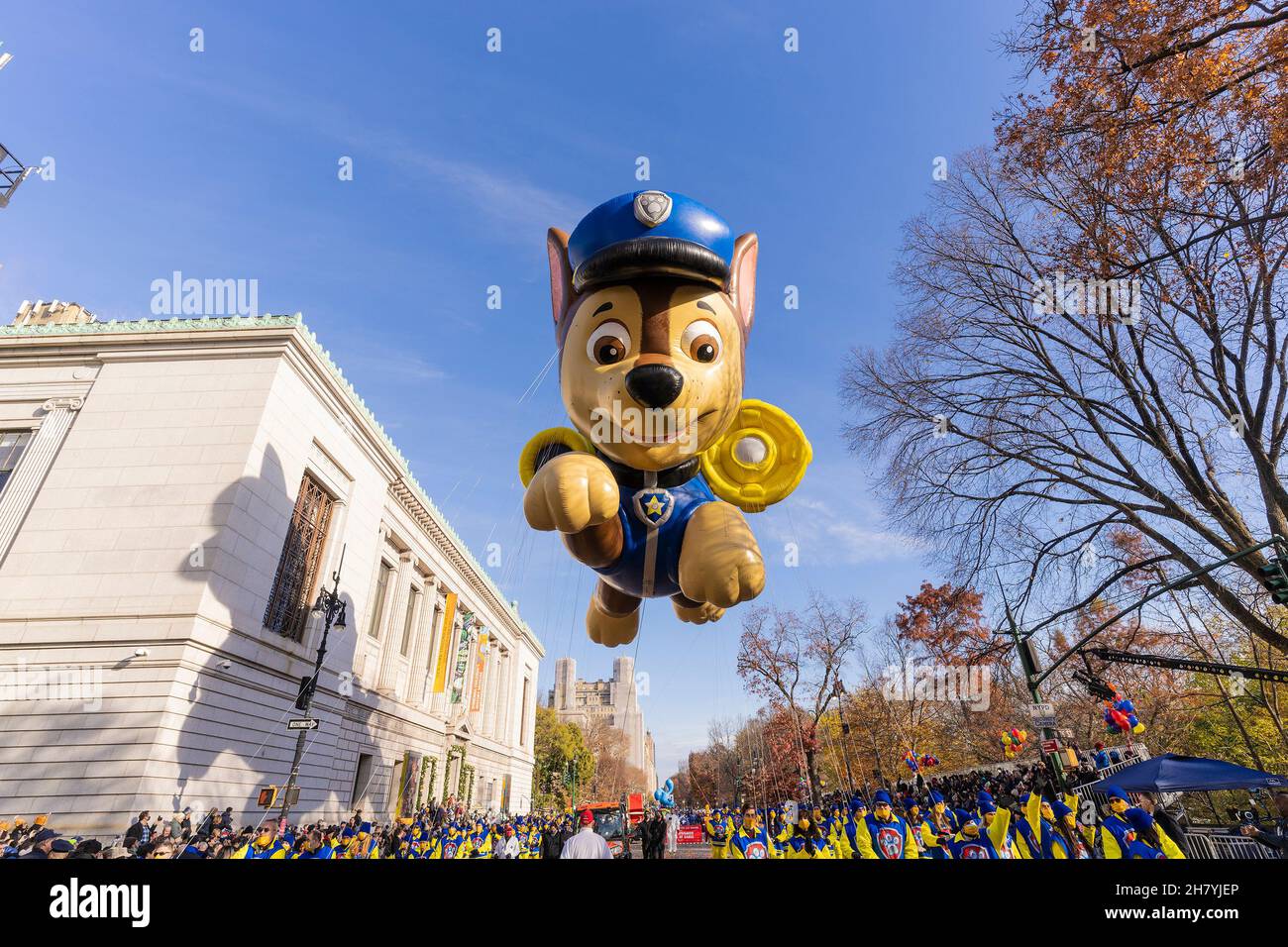 Paw patrol balloon hi-res stock photography and images - Alamy