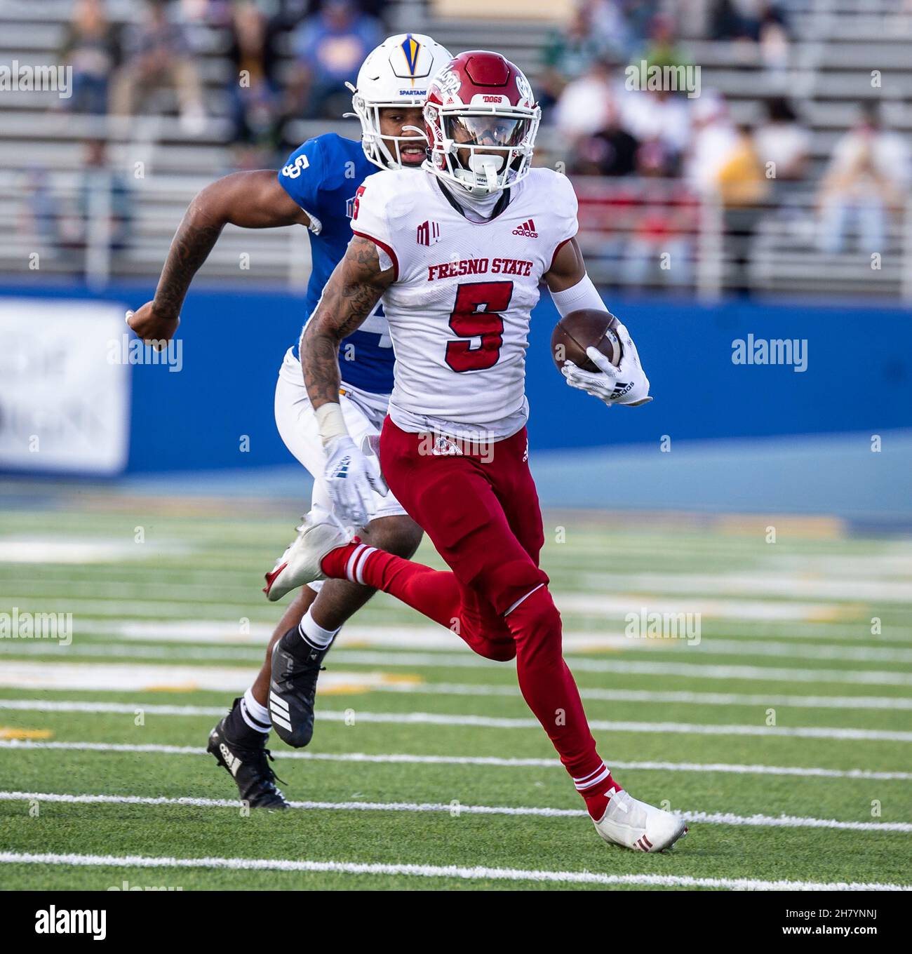 November 25, 2021 San Jose, CA USA Fresno State wide receiver Jalen ...