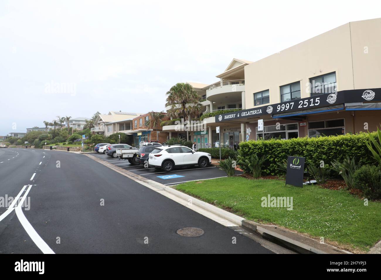 Narrabeen park parade hi-res stock photography and images - Alamy