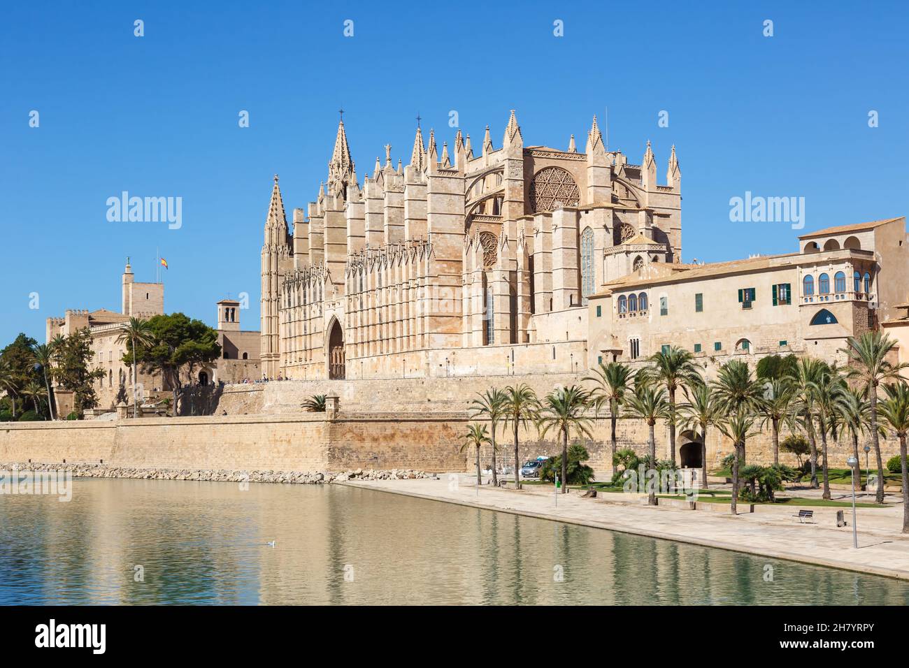 Cathedral Catedral de Palma de Mallorca La Seu church architecture ...