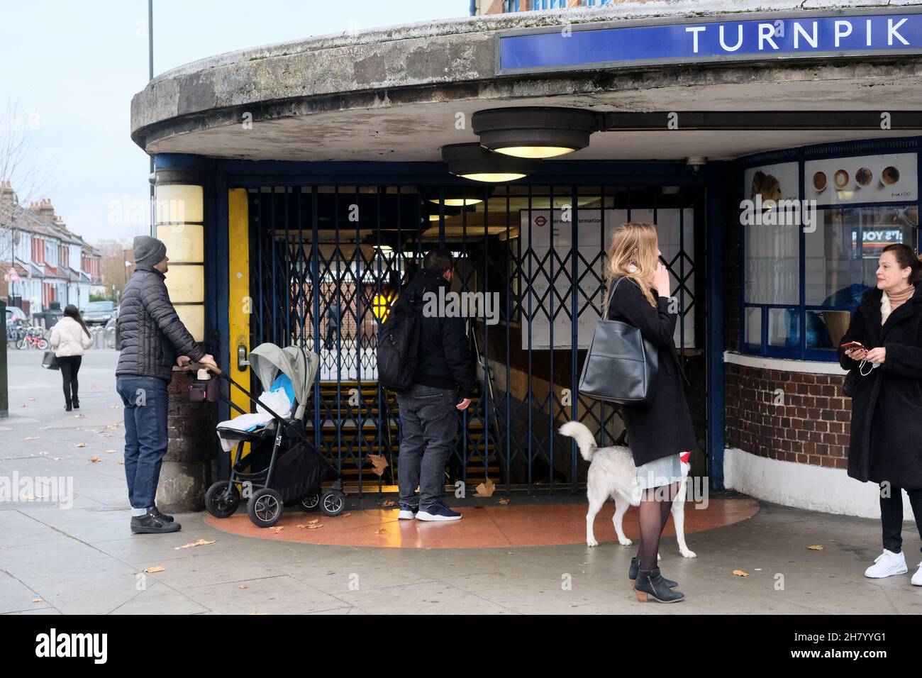 Turnpike Lane, London, UK. 26th Nov 2021. Turnpike Lane station on the ...